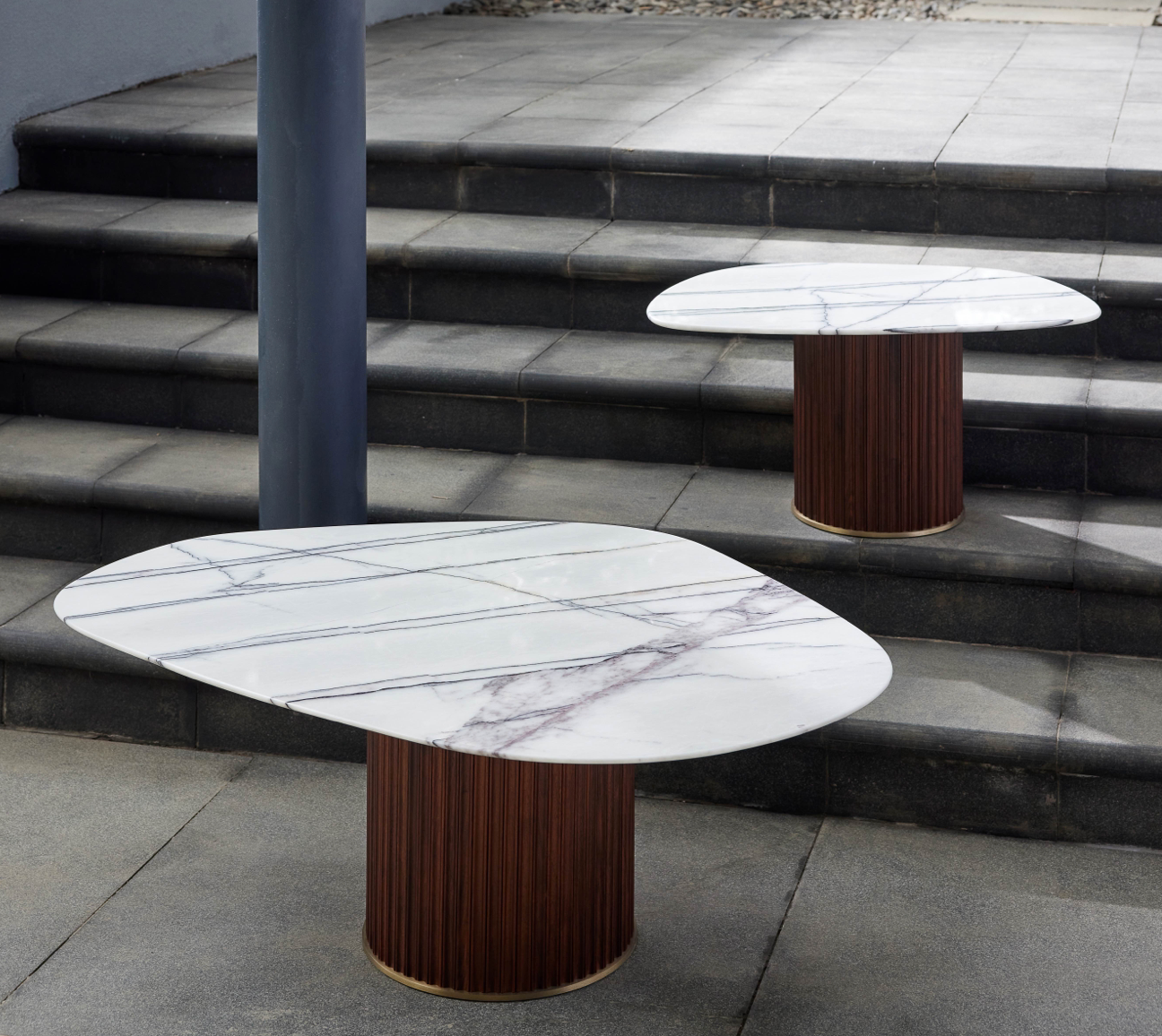 Neat - Coffee Table